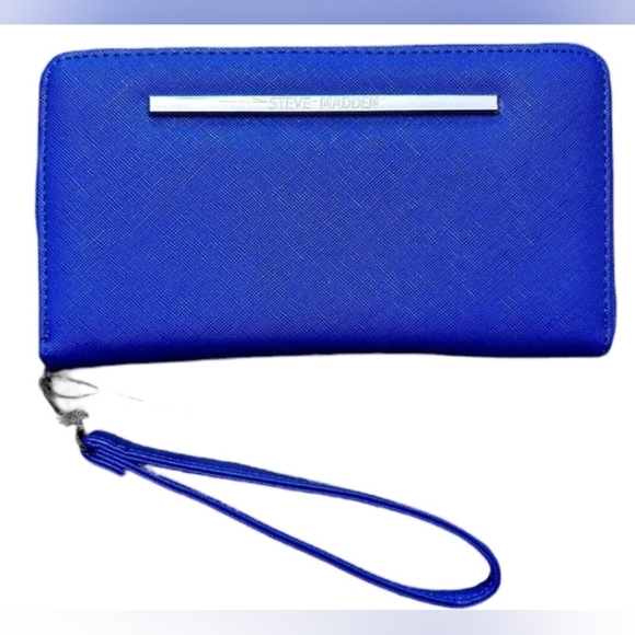Steve Madden | Bags | Steve Madden Blue Walletwristlet | Poshmark